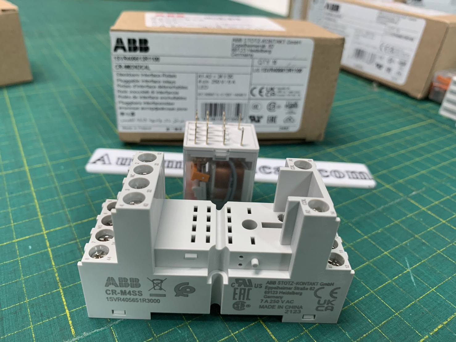 RELAY ABB รีเลย์ 4 contact มีไฟ LED 230VAC - CR-M230AC4L : Inspired by LnwShop.com (v2)